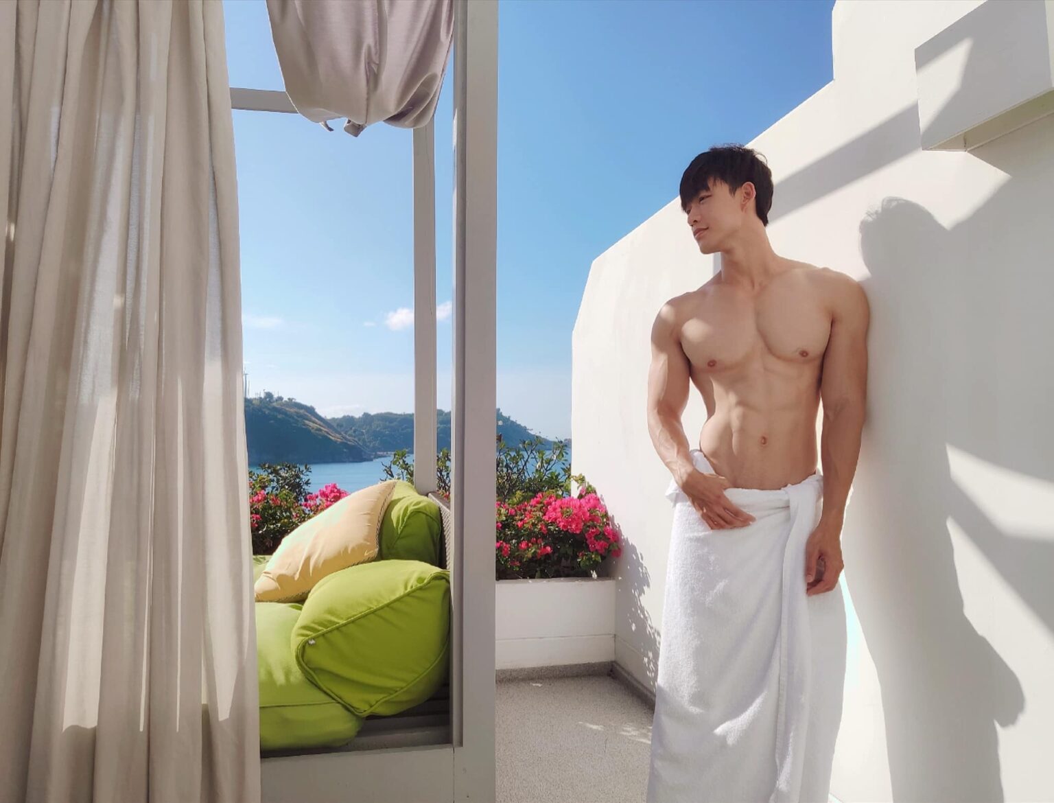 แจกวาร์ป หนุ่ม yilianboy นายแบบจีน สุดฮอต ล่ำใหญ่ กล้ามสวย หุ่นเซ็กซี่