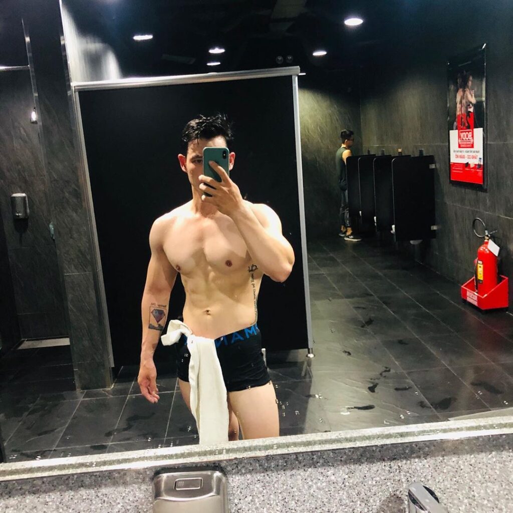 หนุ่ม nick duong นายแบบเวียดนาม หล่อ แซ่บขยี้ หุ่นเซ็กซี่ทุกสัดส่วน