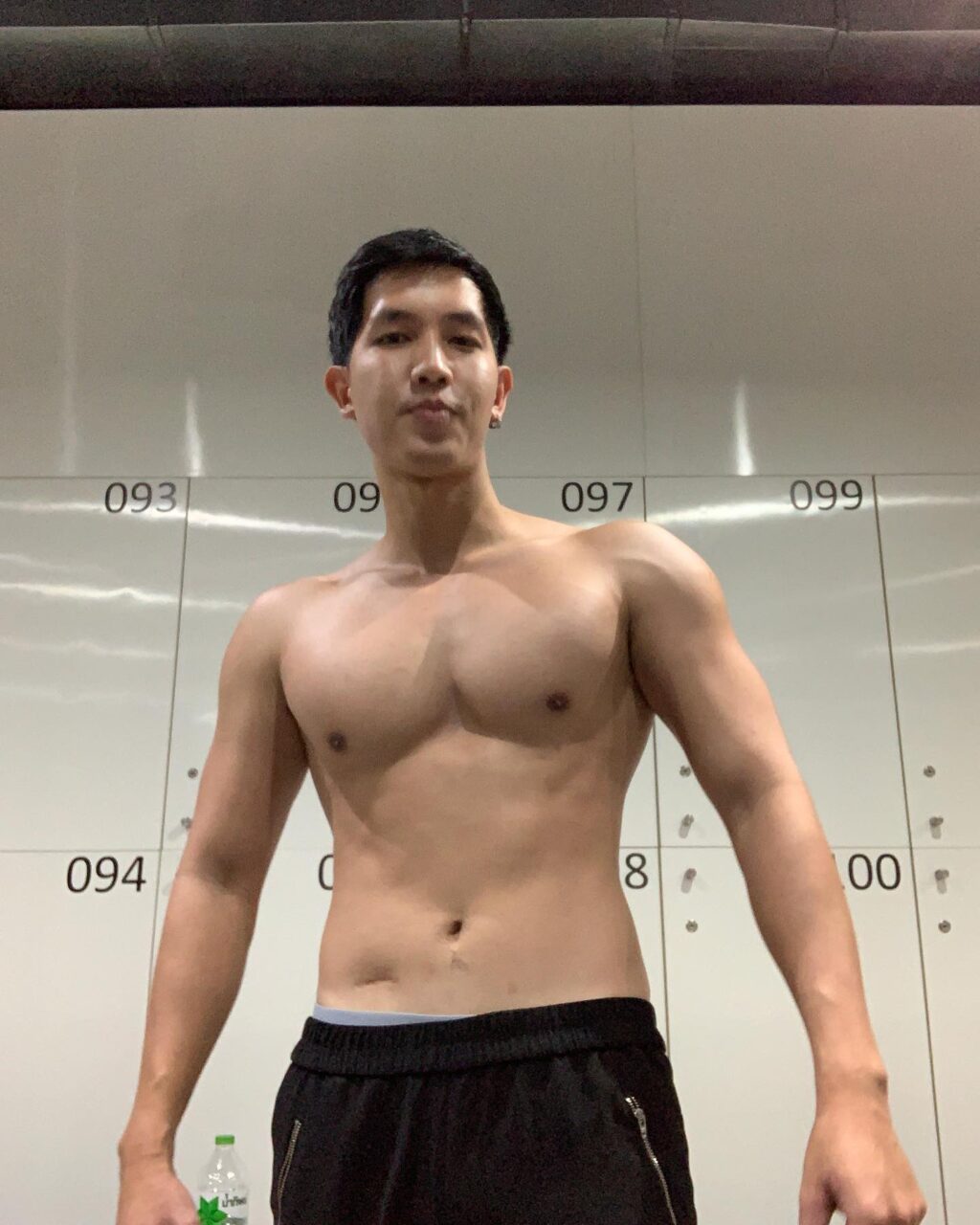 เจมส์ เดชาวัฒน์ นายแบบเทรนเนอร์ สุดหล่อ งานหุ่นไม่เป็นสองรองใคร