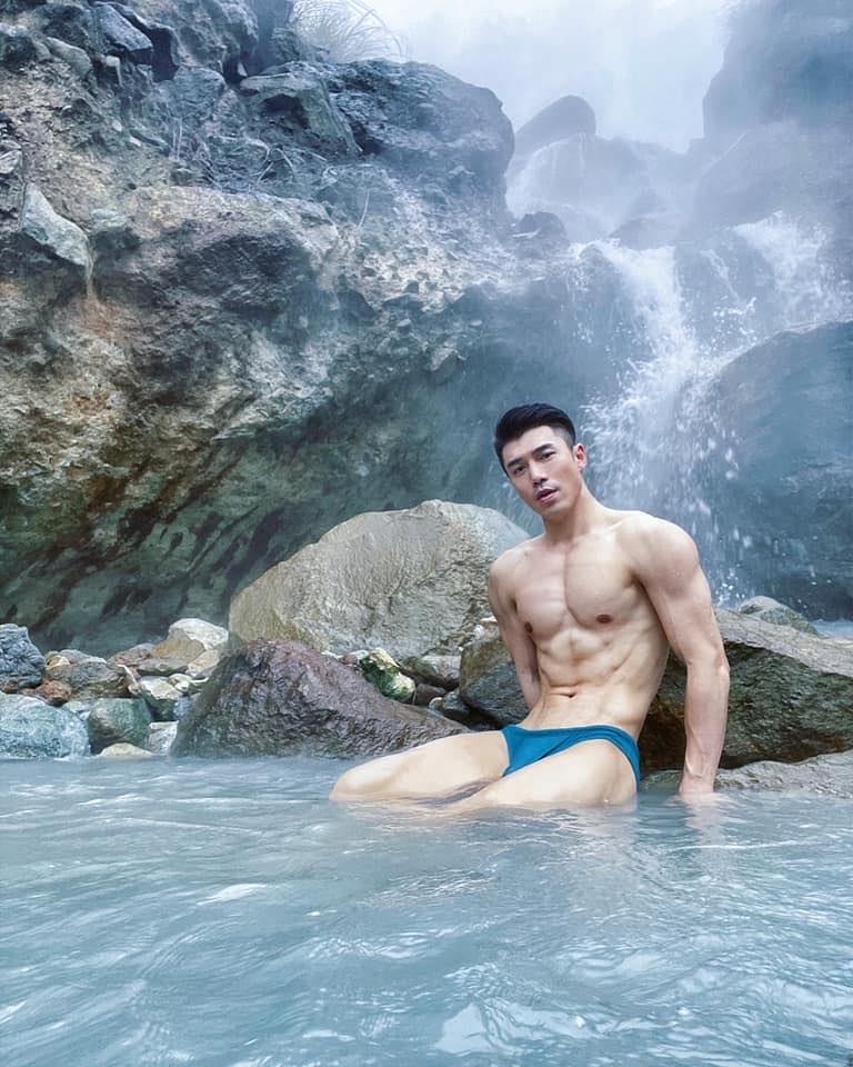 Arthur Yan นายแบบจากแดนไต้หวัน หน้าดุดัน หุ่นแซ่บถึงใจ