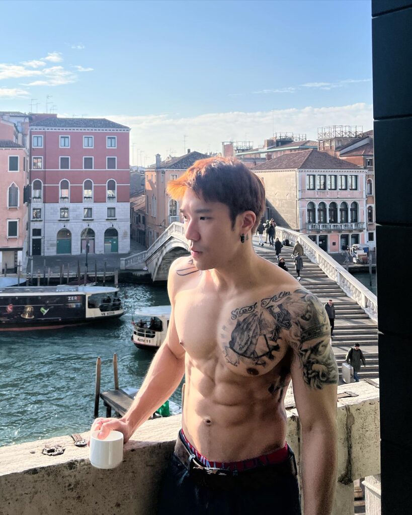 บอส ณัชพงศ์พล นักแสดงทรงอย่างแบด เป็นแด๊ดหุ่นปัง กล้ามโต จนใจสั่น